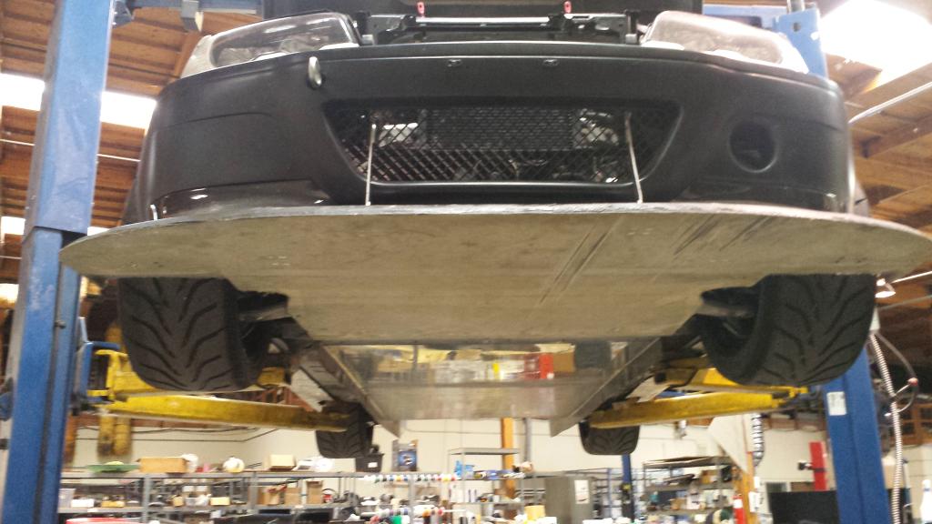 Carbon Fiber Underbody with Integrated Diffuser – Lang Racing